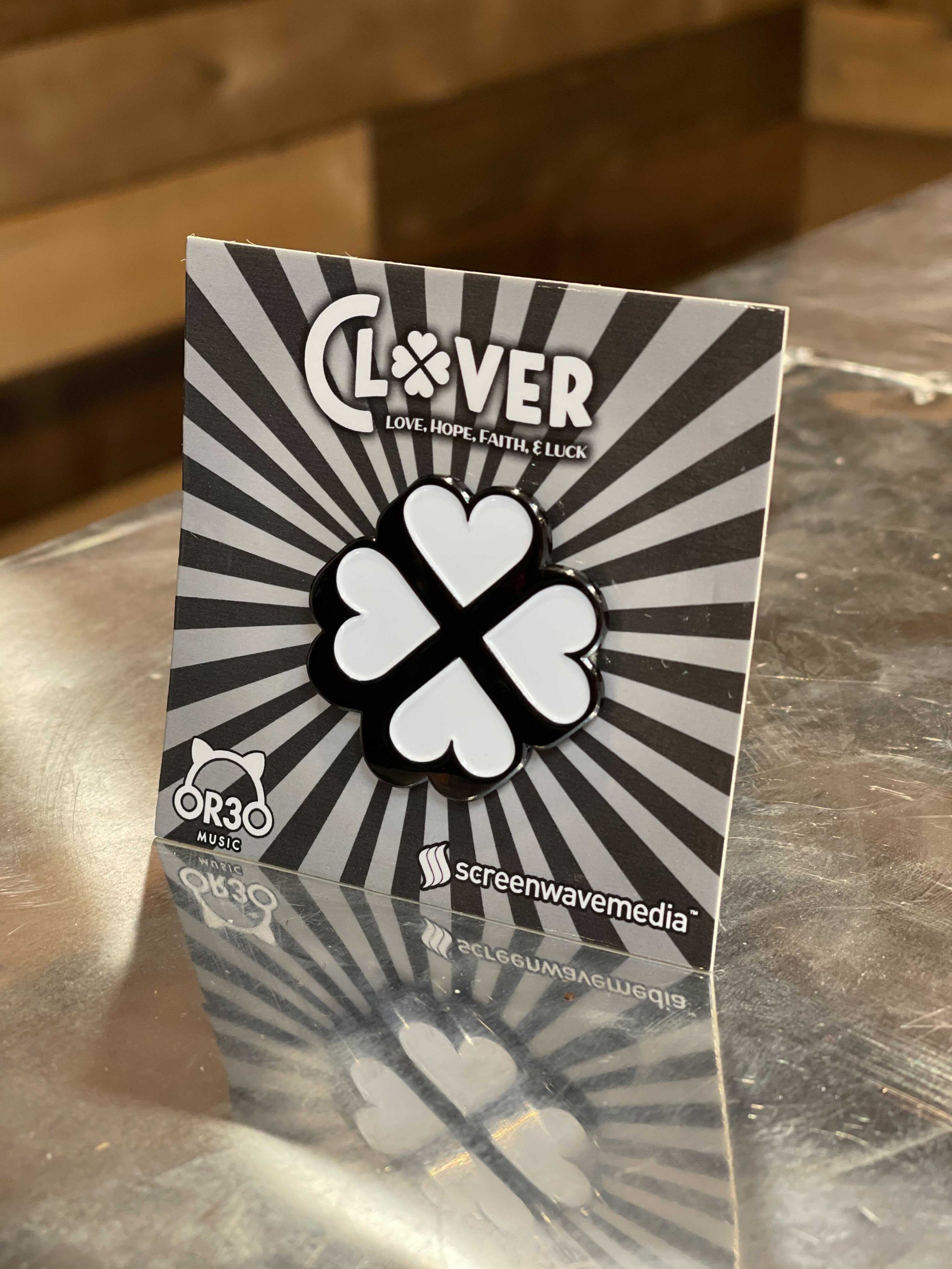 OR3O Clover Pin – Retroware